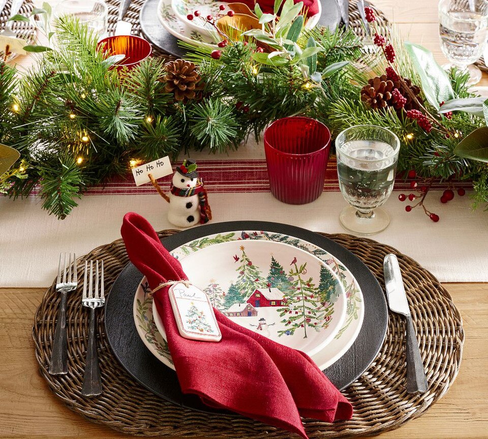 Christmas in the Country Stoneware Dinner Plates – Set of 4 | Pottery ...
