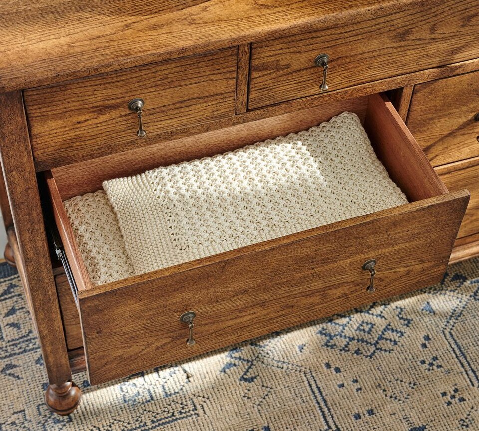 Summerville 7-Drawer Chest of Drawers (147 cm) | Pottery Barn UK
